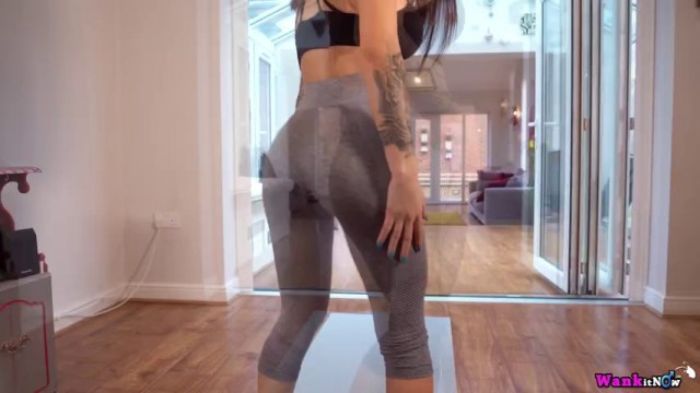 Wankitnow Miah S Wankitnow Workout Mother Sex Deei3r2an